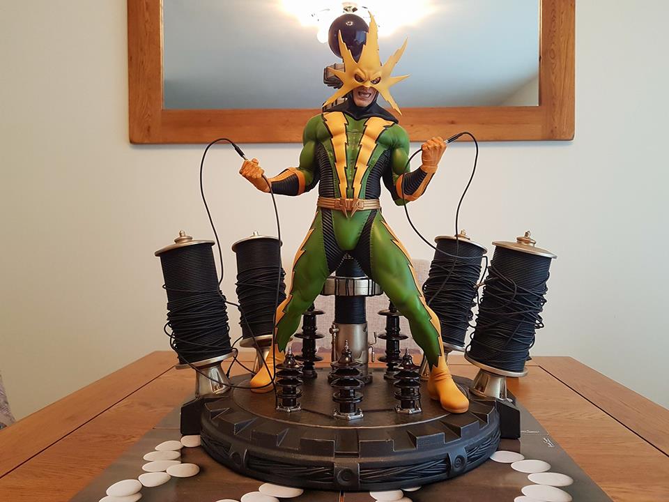 Xm Electro Comic – Statue Unboxing