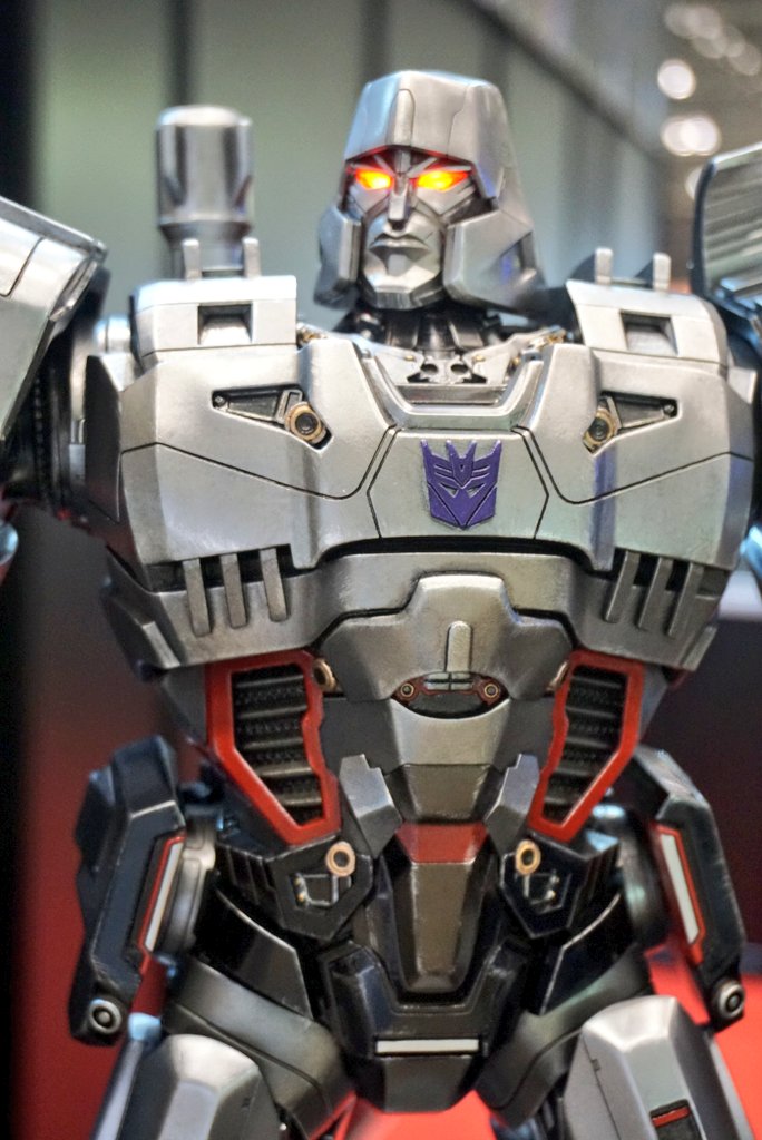 Prime 1 studio Megatron (Transformers Generation 1) – Statue Unboxing
