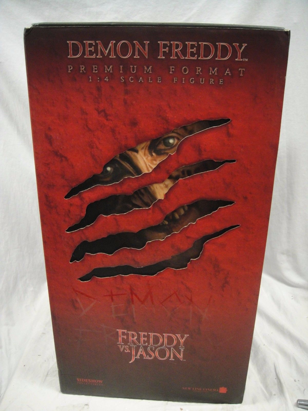 Sideshow Demon Freddy Krueger – Freddy VS Jason – Statue Unboxing