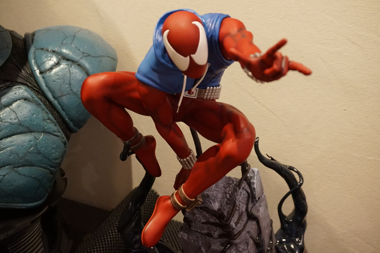 Custom Scarlet Spider – Salt&pepper – Statue Unboxing