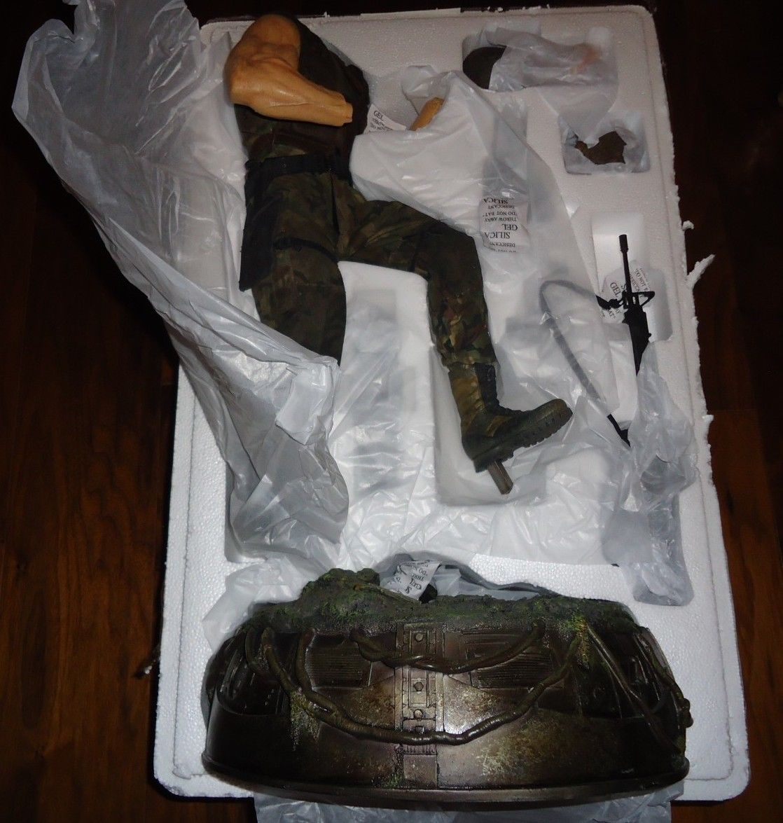Sideshow Predator DUTCH SCHAEFER PF – Statue Unboxing