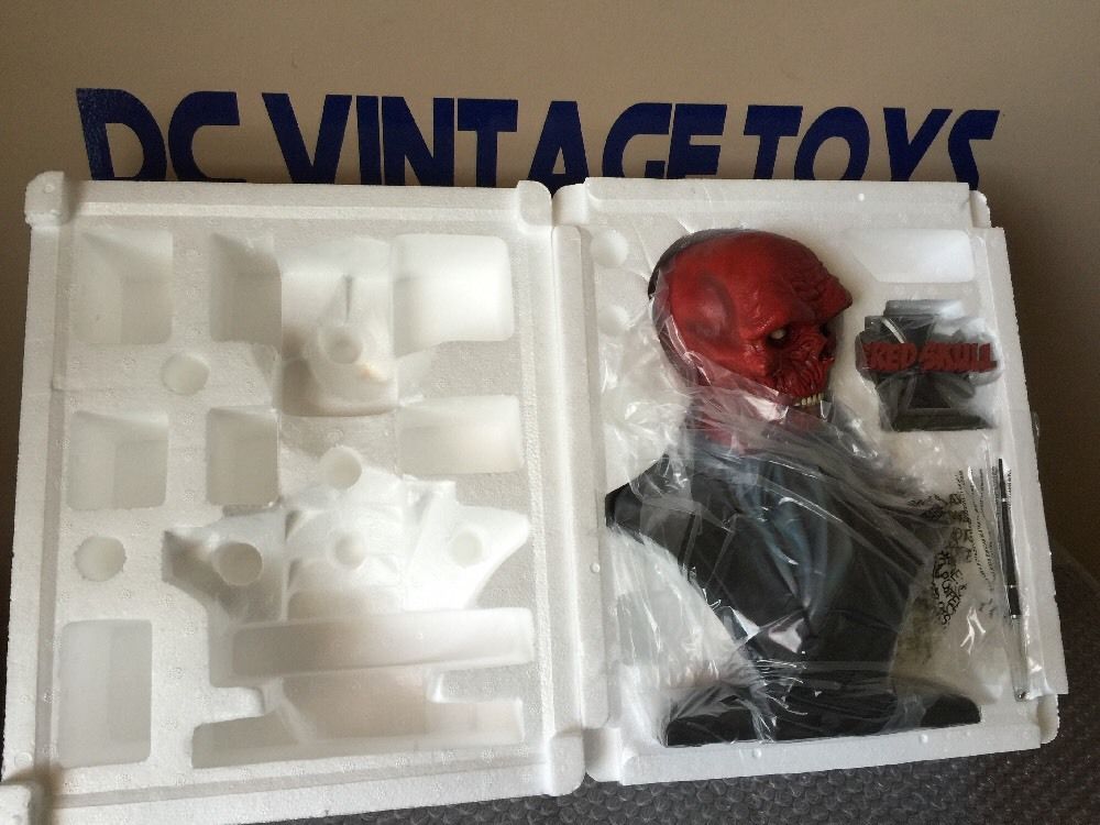 SIDESHOW RED SKULL CAPTAIN AMERICA LEGENDARY Scale Bust – Statue Unboxing