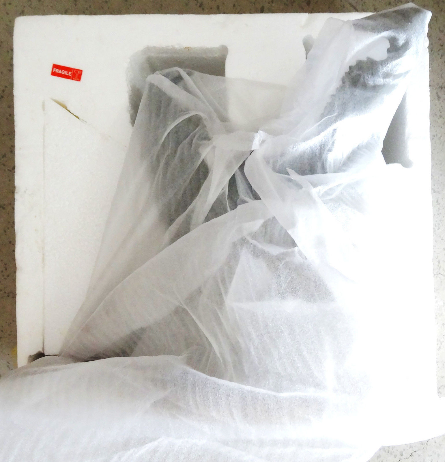 Sideshow-Tremors-Graboid-Maquette-Statue-Figure-Bust-Universal-_57 (1 ...