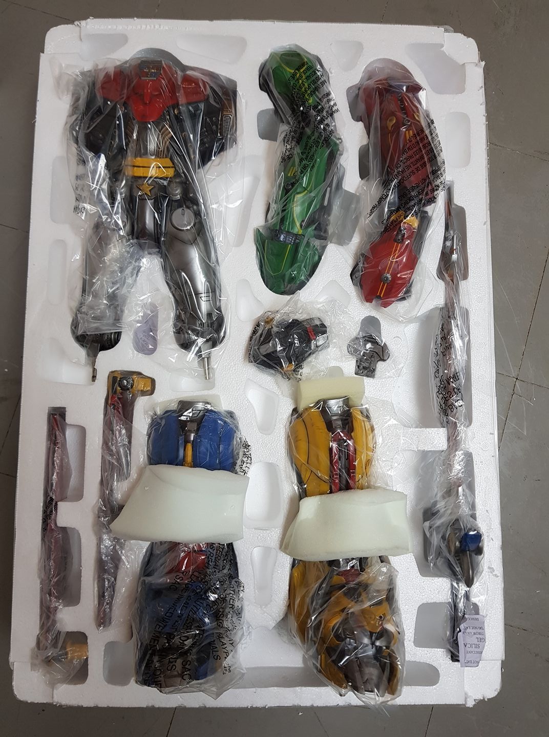 Sideshow Voltron Maquette – Statue Unboxing