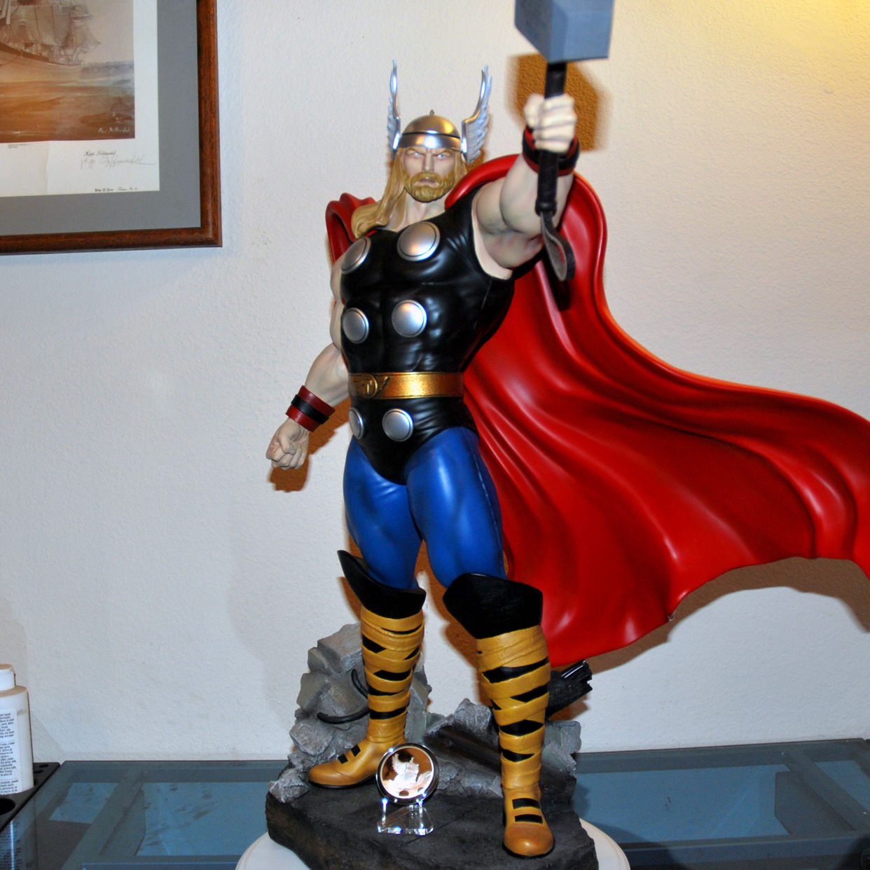 XM-Studios-THOR-W-COIN-1-4-Scale-Statue-906-999-_57 – Statue Unboxing