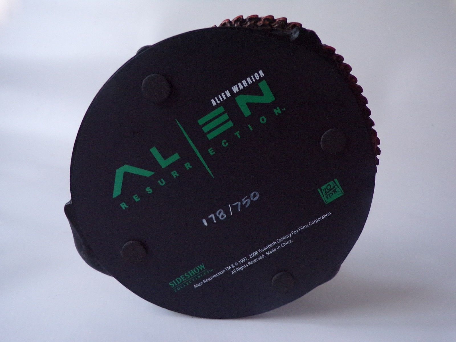 Sideshow Alien Warrior Statue : Alien Resurrection – Statue Unboxing