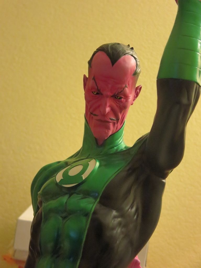 Sideshow Green Sinestro – Green Lantern Corps PF – Statue Unboxing