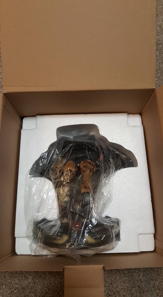 Sideshow Wolf Predator 1:2 bust – Statue Unboxing