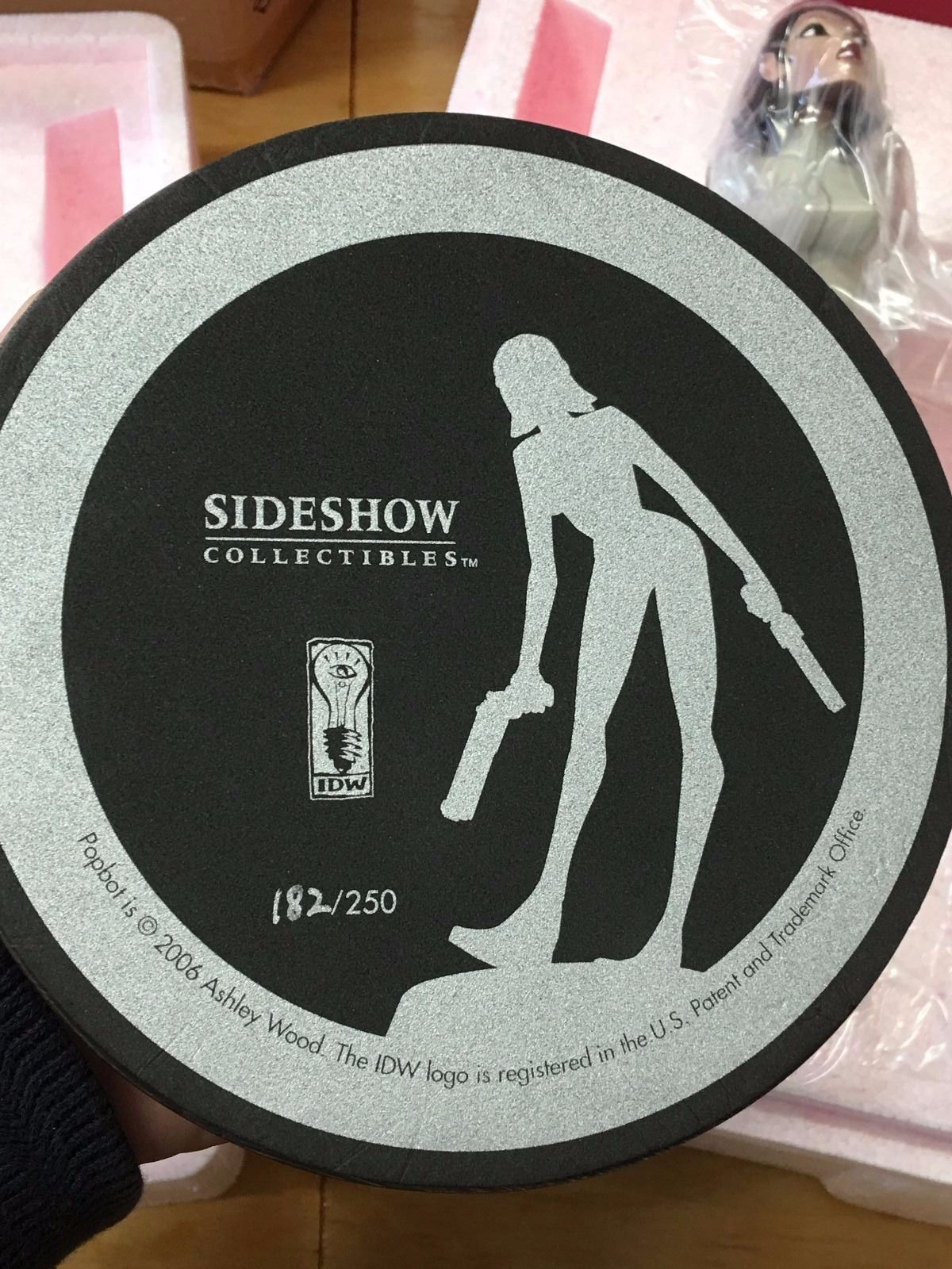 Sideshow Lady Sham Polystone Statue, ThreeA – Statue Unboxing