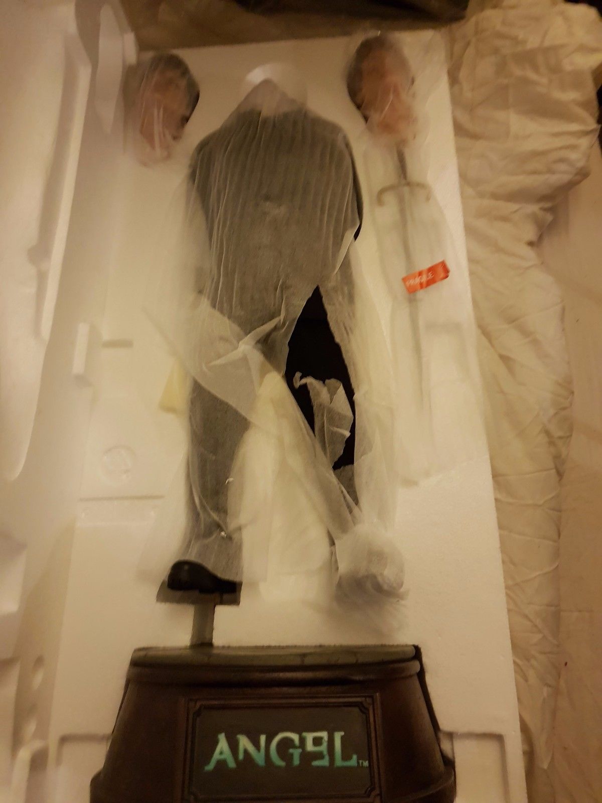 Sideshow Angel PF, Buffy the vampire slayer – Statue Unboxing