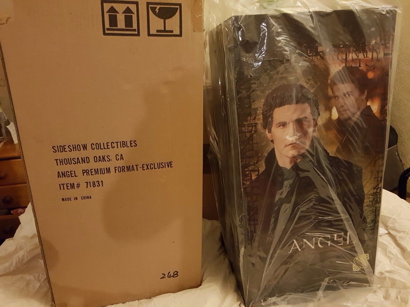 SIDESHOW-ANGEL-SIDESHOW-PREMIUM-FORMAT-EXCLUSIVE-STATUE – Statue Unboxing