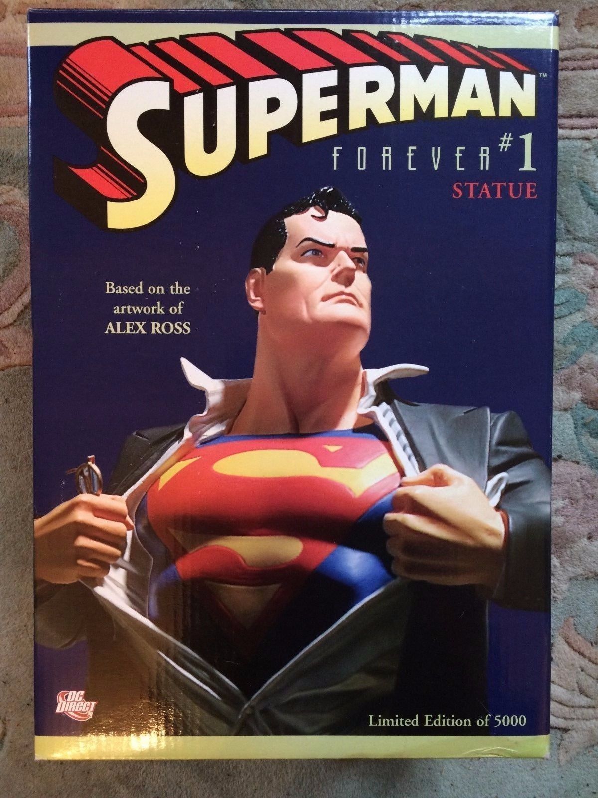 Superman-Forever-full-size-statue-Alex-Ross-DC-Direct – Statue Unboxing