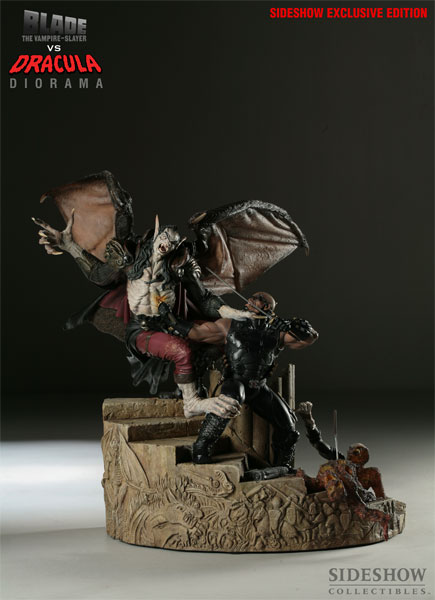 Sideshow Blade VS Dracula Dio – Statue Unboxing